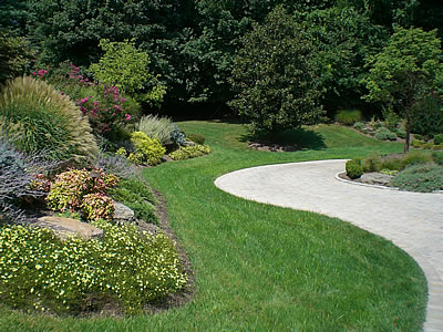 Landscaping | Chantilly VA | Stone Patio | Paver Walkway